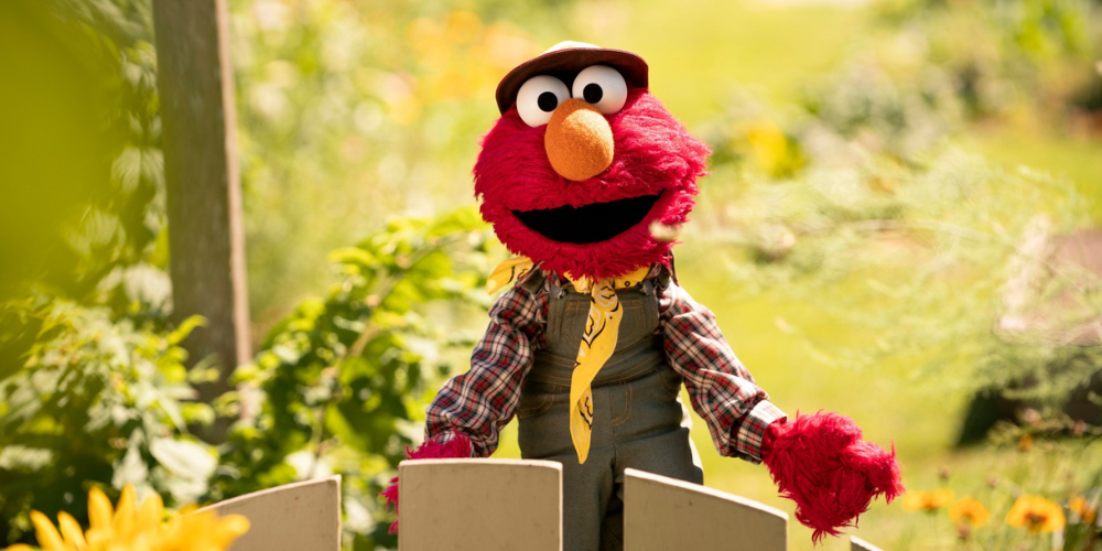 Why Elmo's Viral Tweet Sparked an Outpouring of Emotions - Ramber